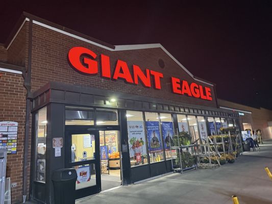 GIANT EAGLE - Updated October 2025 - 24 Photos & 55 Reviews - 2801 N ...