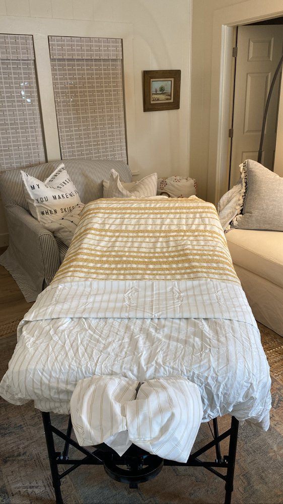 BOUNCE BACK BEAUTY - Updated July 2025 - 10 Photos - Brentwood ...