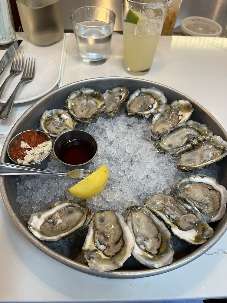 BLUECOAST SEAFOOD GRILL AND RAW BAR - Updated February 2025 - 578 ...