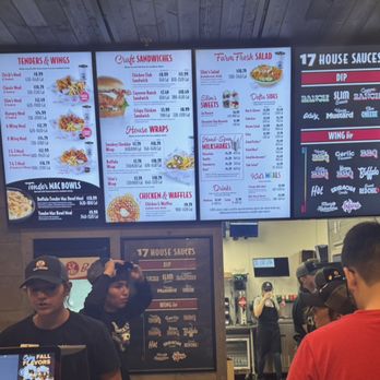 SLIM CHICKENS - Updated March 2025 - 78 Photos & 74 Reviews - 41740 ...