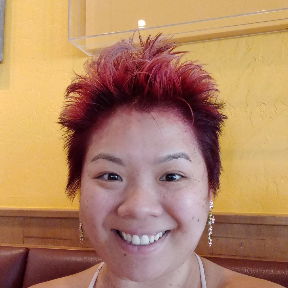 Lisa Bohl's Instagram, Twitter & Facebook on IDCrawl