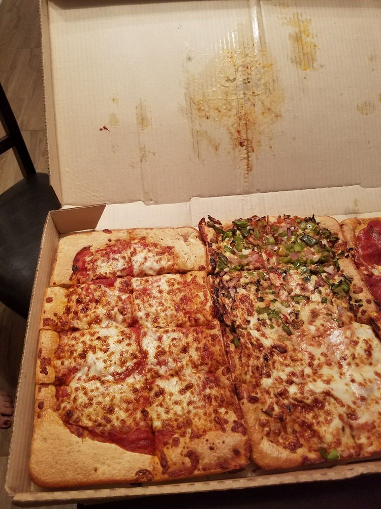 PIZZA HUT - Updated August 2025 - 1930 N Bechtle Ave, Springfield, Ohio ...