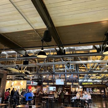 THE GARAGE FOOD HALL - 839 Photos & 324 Reviews - 906 Carrollton Ave ...