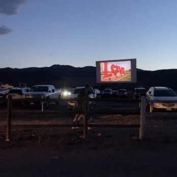 HOLIDAY TWIN DRIVE IN THEATRE - Updated November 2025 - 39 Photos & 66 ...