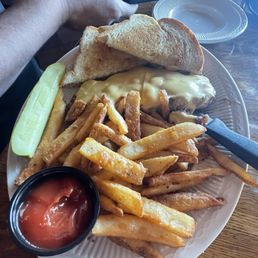 PICKWICK RESTAURANT & PUB - Updated August 2025 - 213 Photos & 246 ...