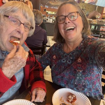 SAPORI PIZZERIA & ITALIAN MARKET - Updated June 2024 - 22 Photos & 26 ...