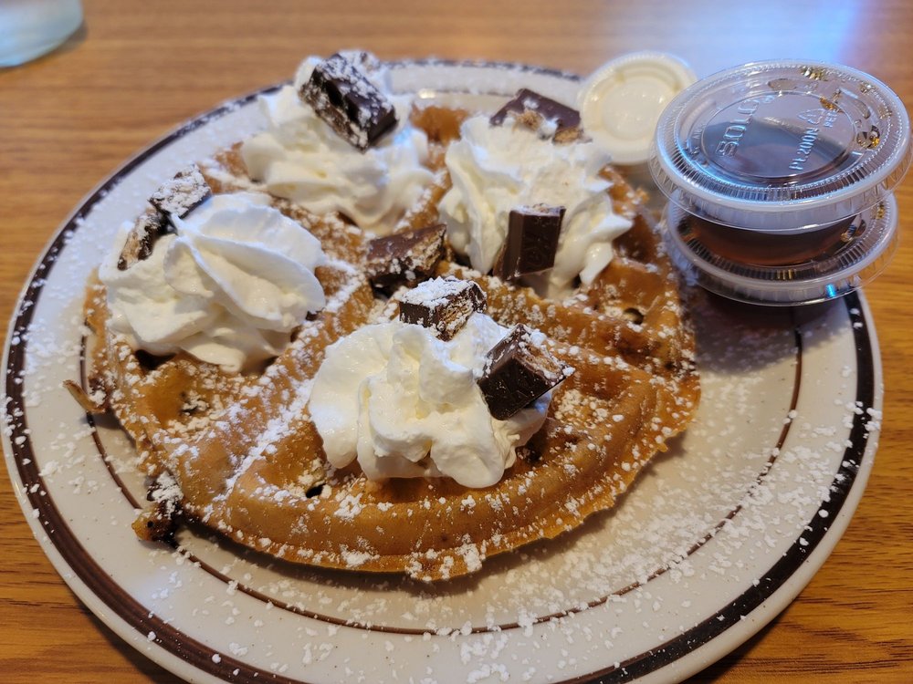 HAMPTON HOUSE WAFFLES & EATERY - Updated February 2025 - 77 Photos ...