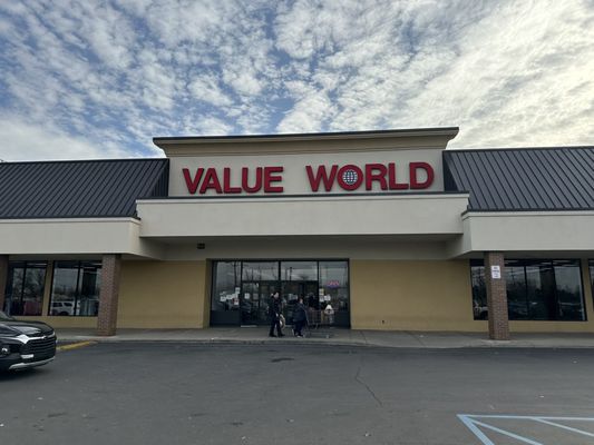VALUE WORLD - Updated December 2025 - 19 Photos & 30 Reviews - 22615 ...