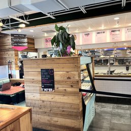 FRESH KITCHEN - Updated September 2025 - 472 Photos & 363 Reviews ...