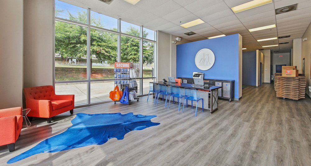 MORNINGSTAR STORAGE - Updated August 2025 - 10 Photos - 3979 Buford Hwy ...