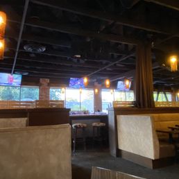 HOOD SUPPLY CO BAR AND GRILL - Updated December 2025 - 167 Photos & 111 ...