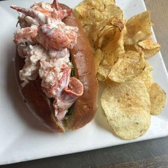 THE WHITE BULL TAVERN - Updated December 2025 - 285 Photos & 328 ...