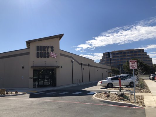 DURY’S GUNS - 13 Photos & 61 Reviews - 1039 NE Loop 410, San Antonio ...