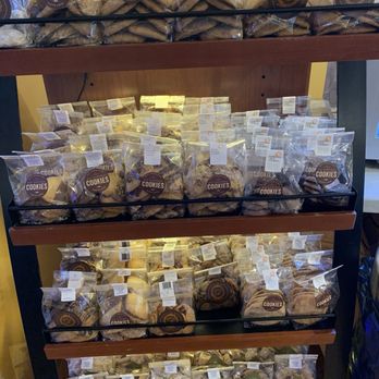 LA DUNI BAKING STUDIO - Updated November 2025 - 35 Photos & 17 Reviews ...