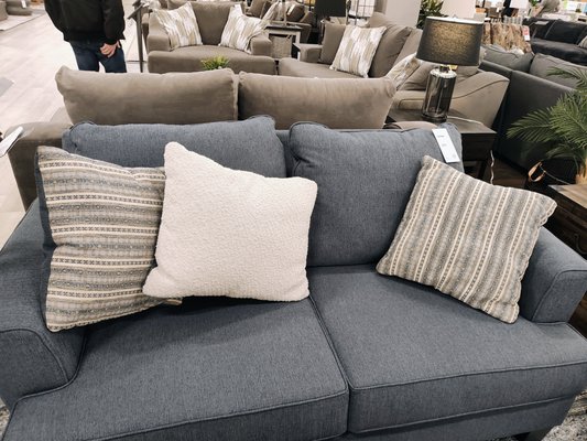 LIVING SPACES - Updated March 2025 - 171 Photos & 280 Reviews - 5540 ...