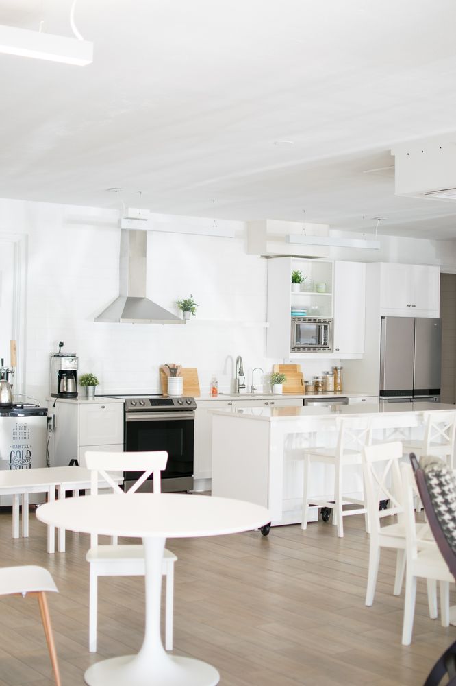 MINI SOCIAL EVENT VENUE - 108 Photos & 27 Reviews - 7116 E 5th Ave ...