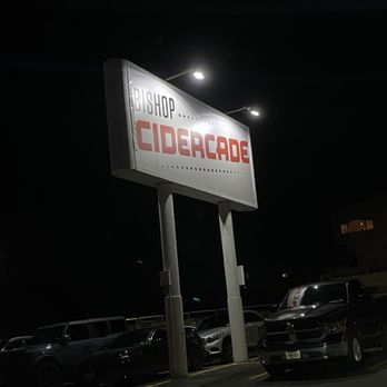 CIDERCADE AUSTIN - 635 Photos & 393 Reviews - 600 E Riverside Dr ...