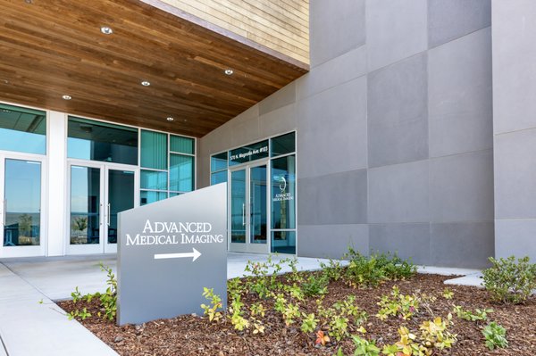 ADVANCED MEDICAL IMAGING - Updated December 2025 - 31 Photos & 109 ...