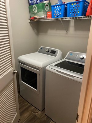 KINSTONE COLUMNS DRIVE - Updated June 2025 - 10 Photos - 3702 River ...