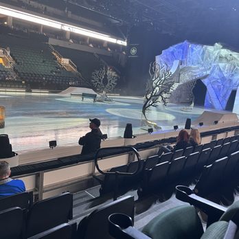 H-E-B CENTER AT CEDAR PARK - Updated May 2025 - 472 Photos & 316 ...