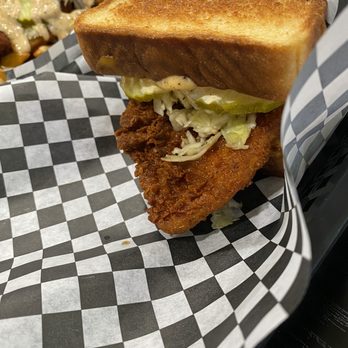 HUMBLE BIRD - Southern Restaurant - 10719 Burbank Blvd, Los Angeles ...