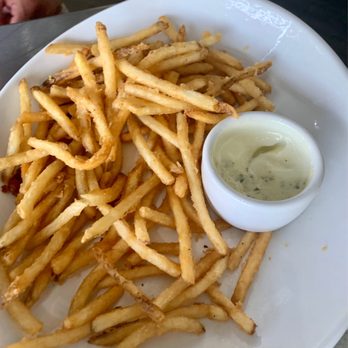 FUGAZZIS - Updated May 2024 - 286 Photos & 366 Reviews - 127 W Main St ...