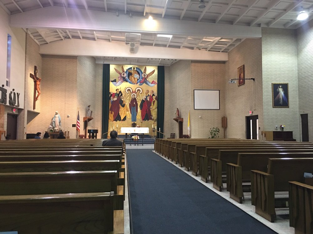 SAINT MARYS CATHOLIC CHURCH - 11 Reviews - 400 W Commonwealth Ave ...