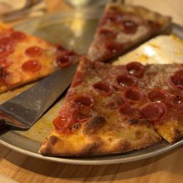 JOHNNY MO’S PIZZERIA - Updated December 2025 - 100 Photos & 92 Reviews ...