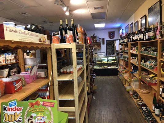 HENK’S EUROPEAN DELI & BLACK FOREST BAKERY - 348 Photos & 441 Reviews ...