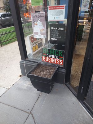 THE COMMON CUP - 62 Photos & 231 Reviews - 1501 W Morse Ave, Chicago ...