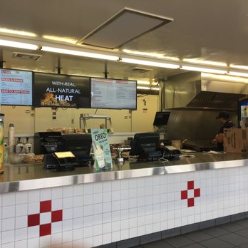 BLAKE’S LOTABURGER - 35 Photos & 70 Reviews - 2004 Saint Michaels Dr ...