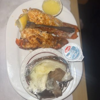 PUB 199 - Updated October 2025 - 967 Photos & 824 Reviews - 199 Howard ...