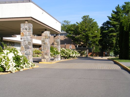 ELM RIDGE COUNTRY CLUB - Updated December 2025 - 14 Photos - 851 Rue ...