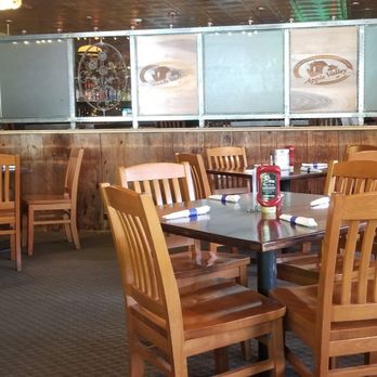 APPLE VALLEY RESTAURANT - Updated October 2025 - 54 Photos & 167 ...