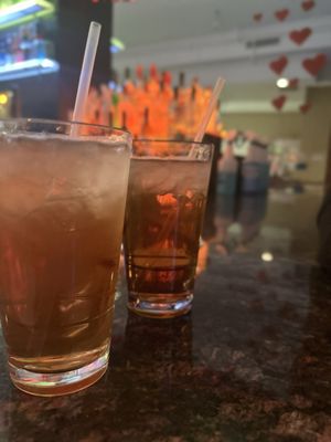 HARD LUCK POOLHALL BAR & LOUNGE - Updated January 2026 - 34 Photos & 36 ...