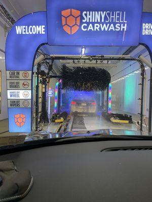 SHINY SHELL CARWASH - MECHANICSBURG - Updated November 2025 - 37 Photos ...