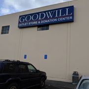 GOODWILL INDUSTRIES OF THE COLUMBIA WILLAMETTE - 32 Photos & 104 ...