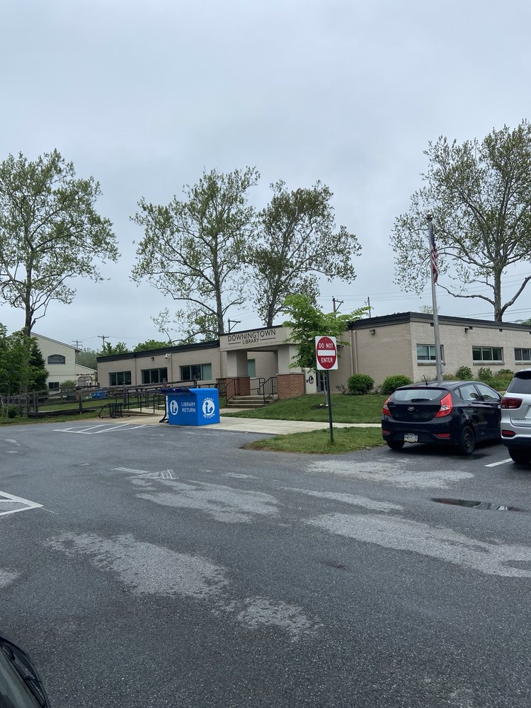 DOWNINGTOWN LIBRARY - Updated October 2025 - 10 Photos - 330 E ...