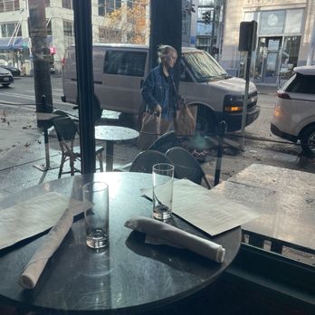 VIRGINIA INN - Updated January 2026 - 370 Photos & 479 Reviews - 1937 ...