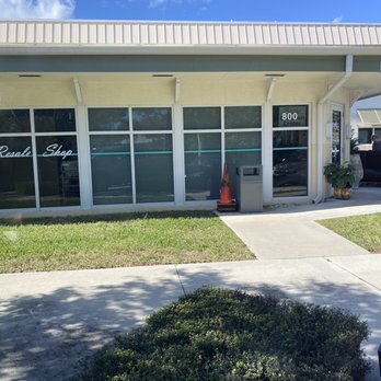 QUANTUM HOUSE RESALE SHOP - Updated September 2025 - 38 Photos & 23 ...