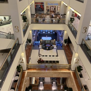 900 NORTH MICHIGAN SHOPS - Updated January 2026 - 44 Photos & 12 ...