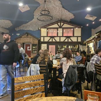 FABLED BREW WORKS - Updated August 2024 - 75 Photos & 35 Reviews - 331 ...