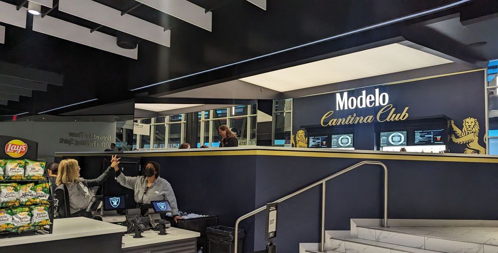 ALLEGIANT STADIUM - Updated August 2024 - 4139 Photos & 572 Reviews ...