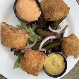 VILLAGE LANTERNE - Updated July 2025 - 529 Photos & 444 Reviews - 155 N ...