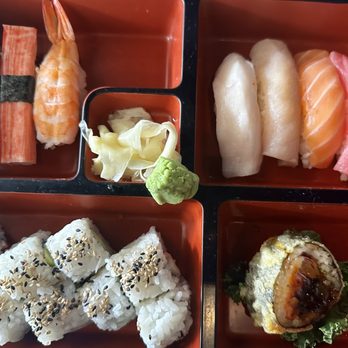 BLUEFIN SUSHI & THAI GRILL - Updated May 2025 - 208 Photos & 236 ...