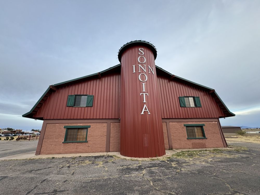SONOITA INN - Updated December 2025 - 22 Photos & 41 Reviews - 3243 ...