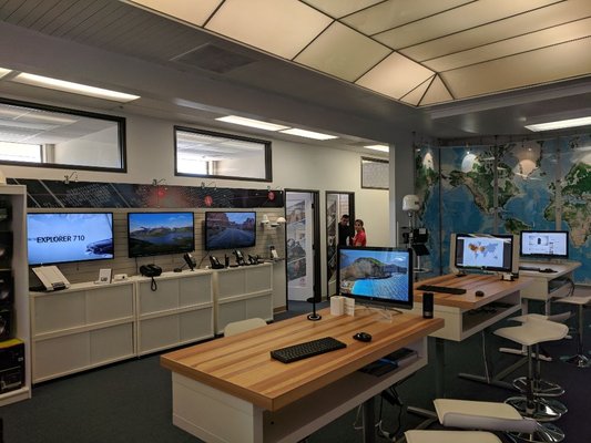 SATELLITE PHONE STORE - Updated December 2025 - 25 Photos & 167 Reviews ...