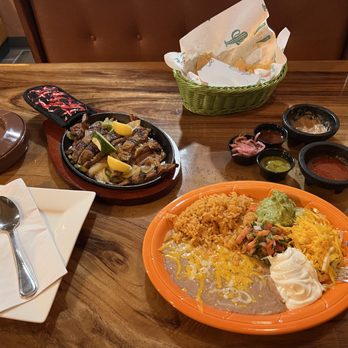 SI SEÑOR - Updated October 2025 - 77 Photos & 61 Reviews - 14991 Bangy ...