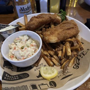 FLIPS PATIO GRILL - Updated May 2025 - 158 Photos & 291 Reviews - 6613 ...