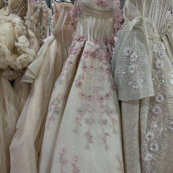 MODA 2000 - Updated September 2025 - 410 Photos & 230 Reviews - 845 N ...